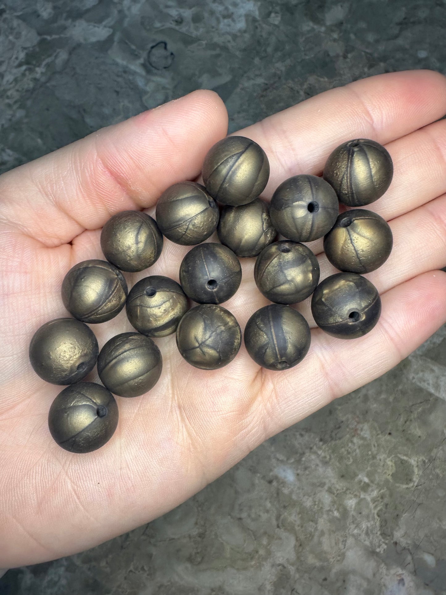 #167 Solid Pearl Coffee Brown *Custom Color – Delilica