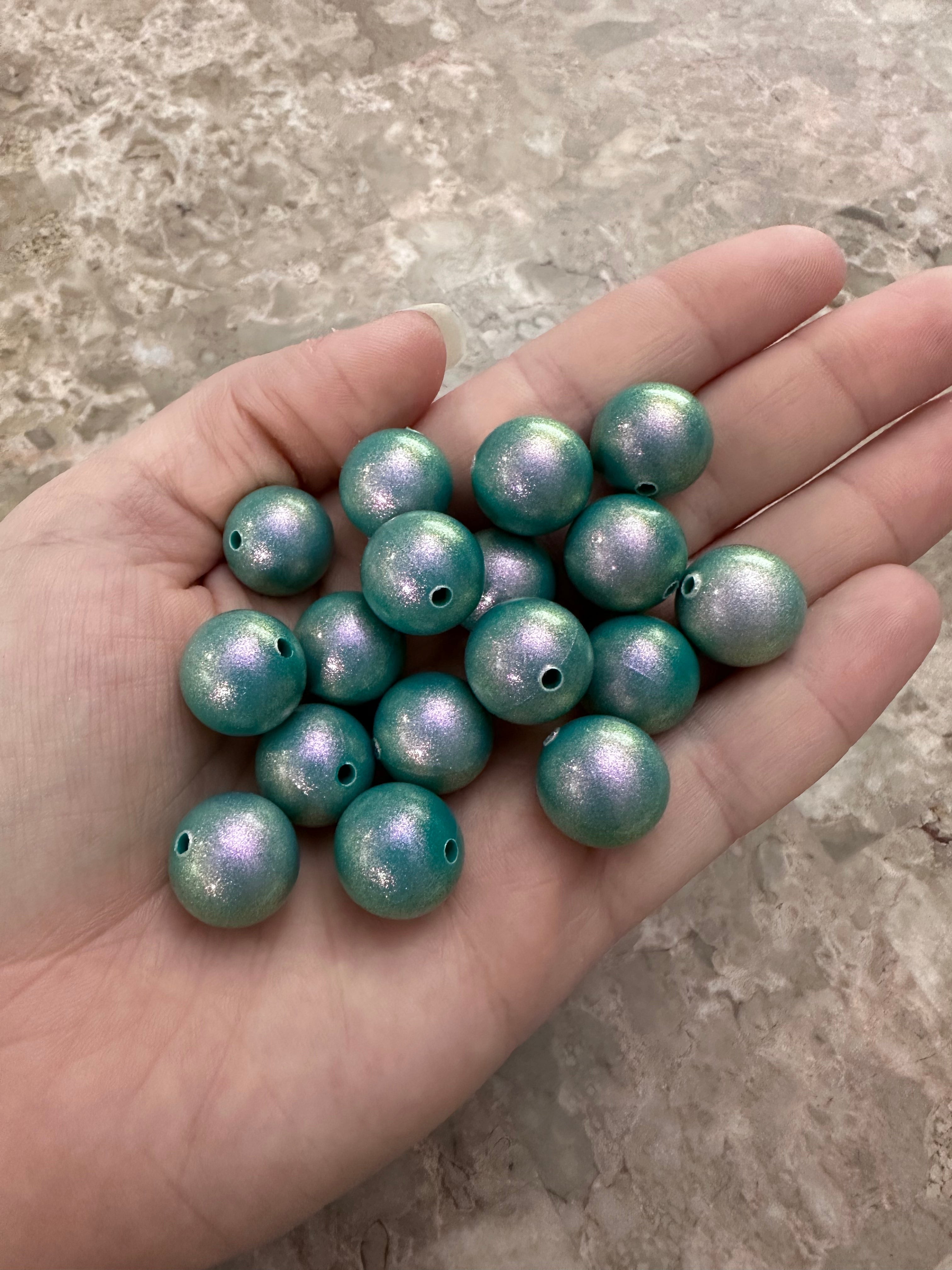 Opal #28 Emerald 15mm Round – Delilica