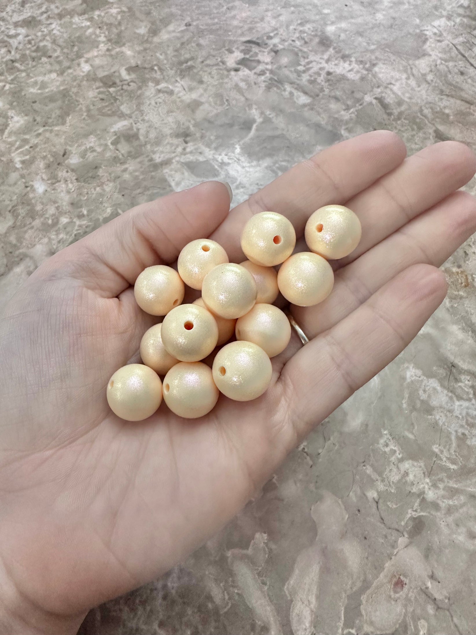 Opal #20 Beige – Delilica